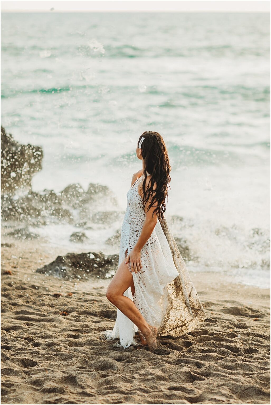 Beach Elopement at Sunrise | Ashley + Chad thebigdayweddings.com